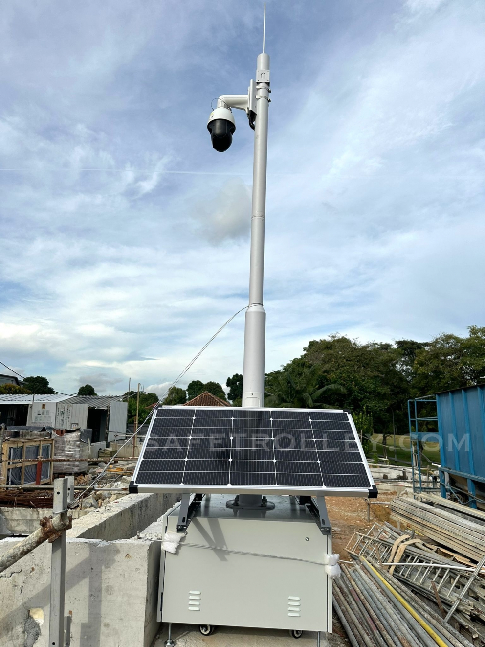Solar Powered CCTV Solution - SafeTrolley