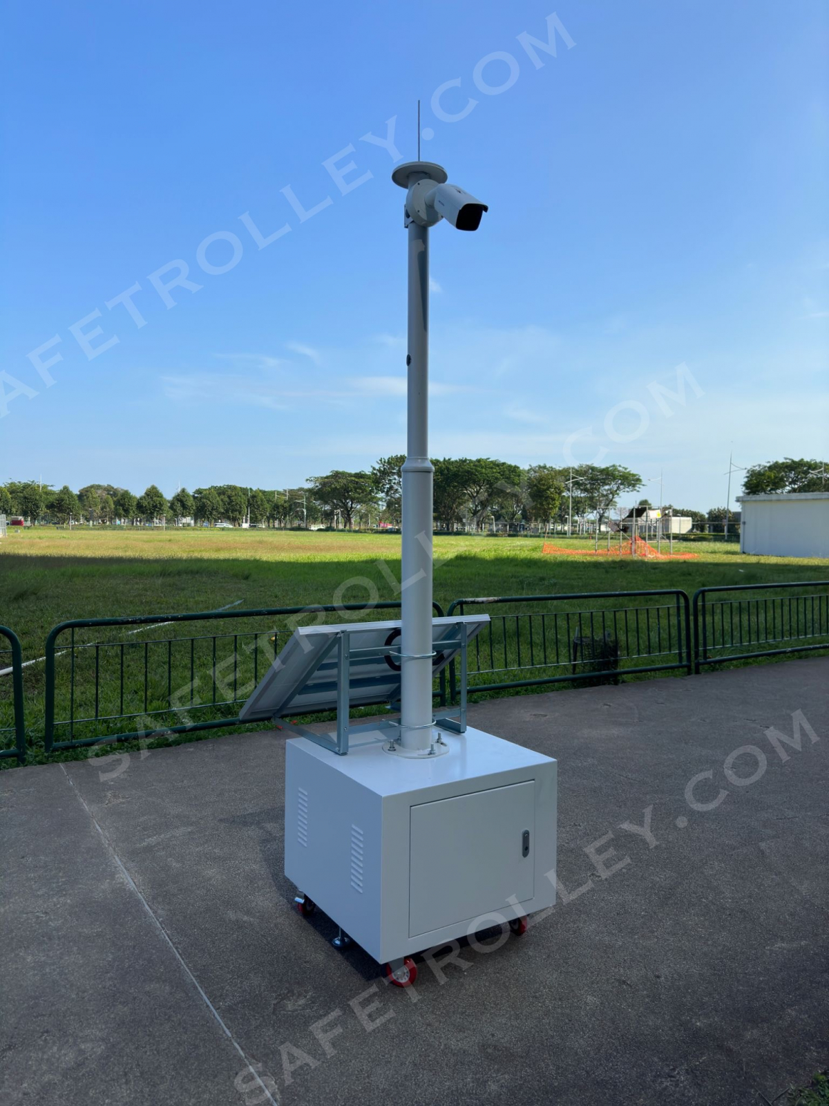 Solar Powered CCTV Solution - SafeTrolley